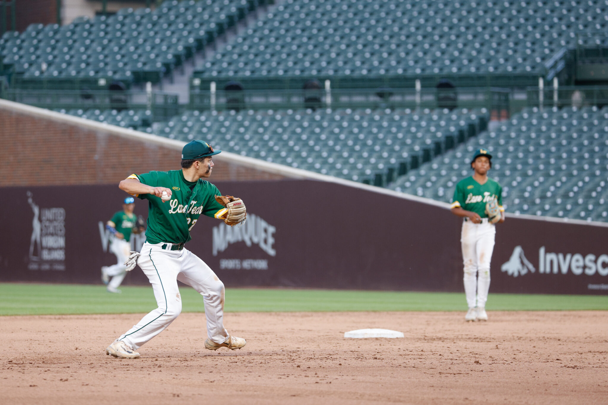 Lane rally shocks Kenwood in epic seventh inning of city baseball ...