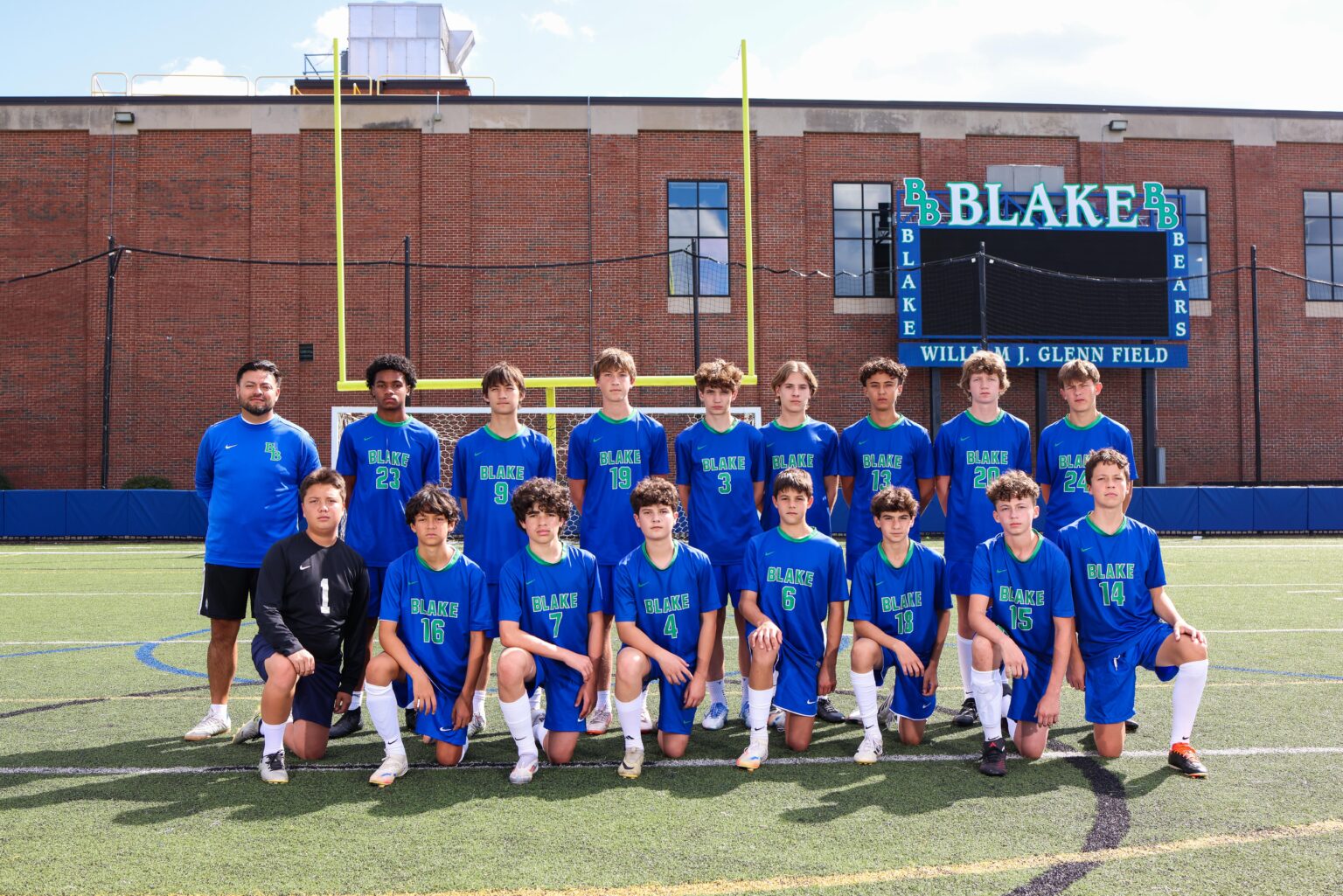 Boys Soccer | Blake Bears (MN)