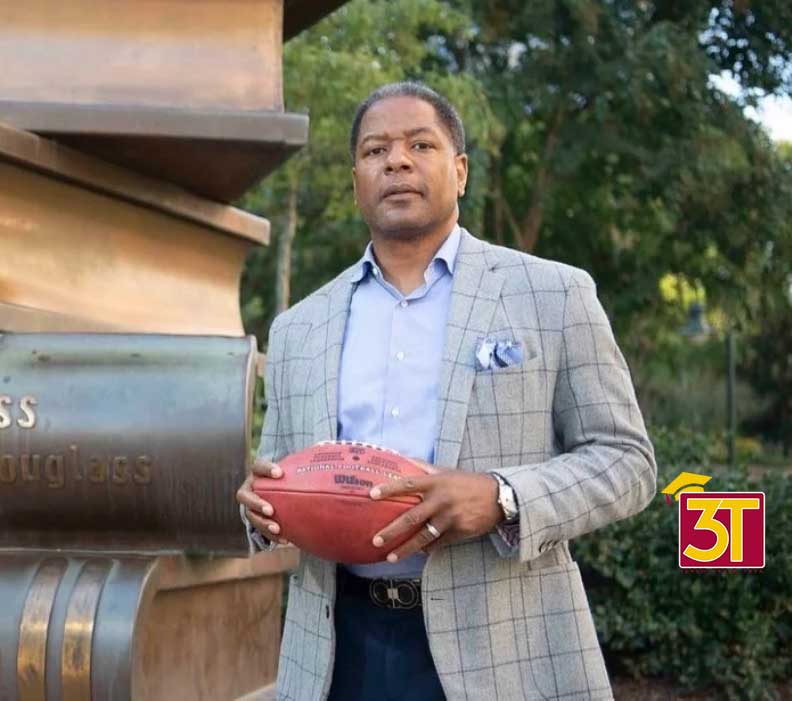 Jay M. Robinson | Charlotte-Mecklenburg